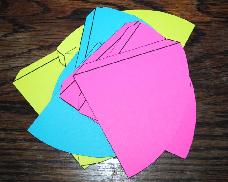 Mommy Maestra: Las Posadas Craft: Piñata Ornaments