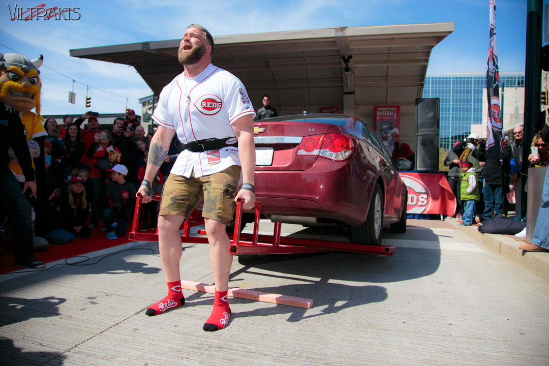Photography from Nicholas Viltrakis: Cincinnati Strongman lifts Car 20 ...