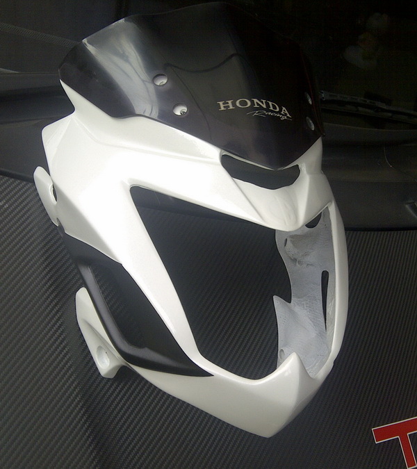 STREETFIRE-150: Custom Body CB150R