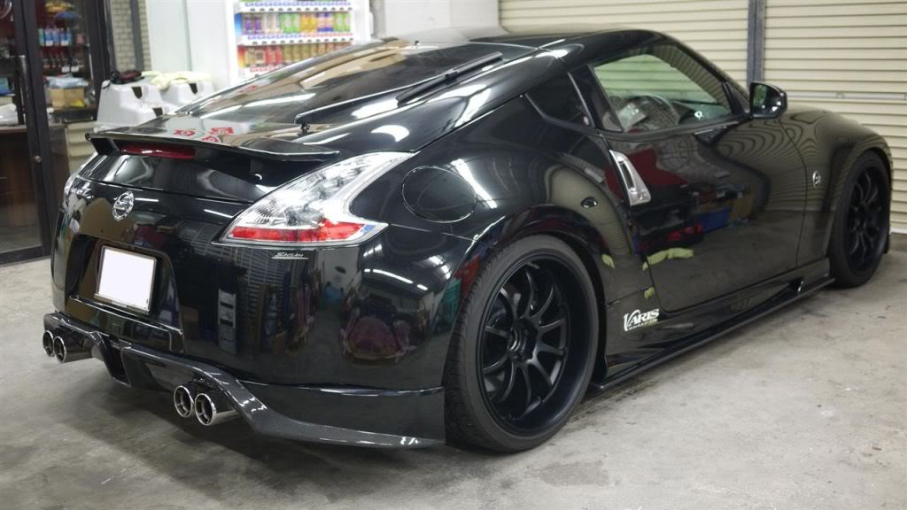 JDMphasis: Varis Z34 Showcase