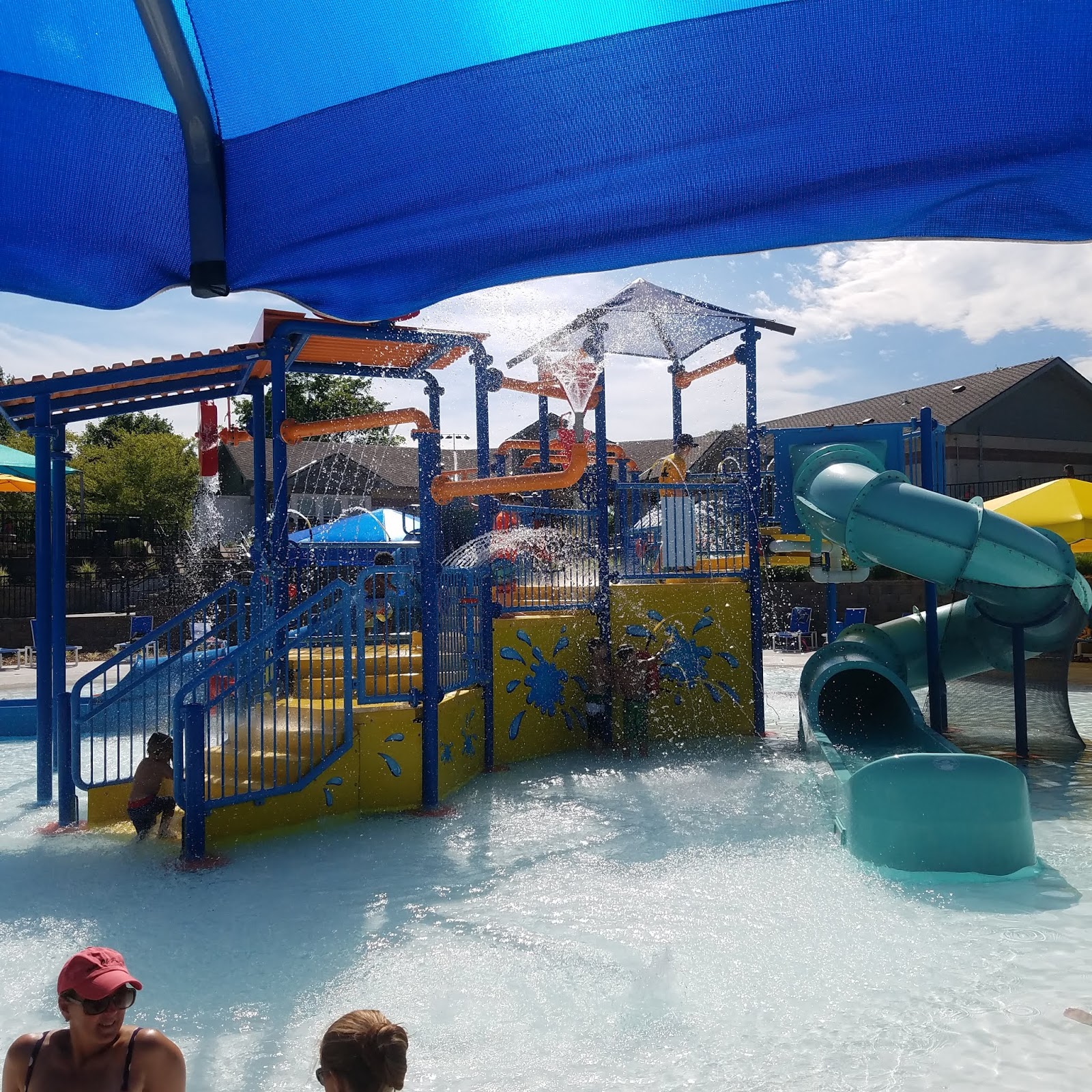 Play St. Louis: Wapelhorst Aquatic Facility, St. Charles