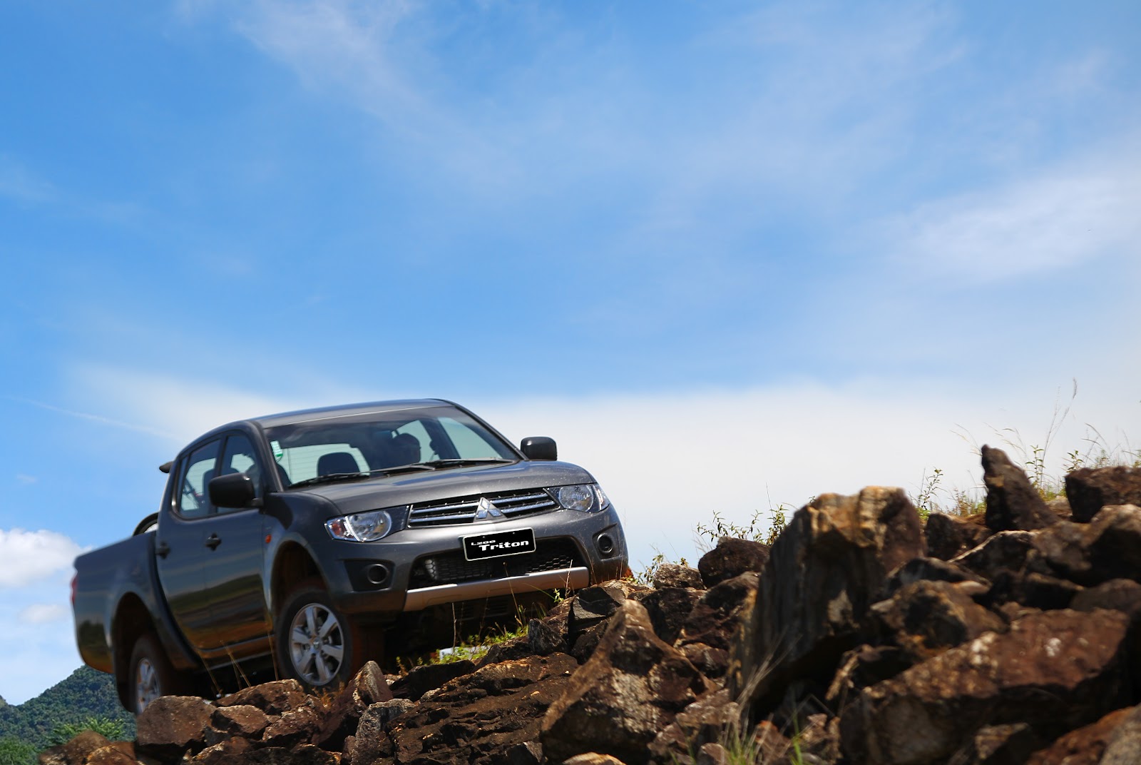 RACIONAUTO: MITSUBISHI L200 TRITON GANHA NOVAS VERSÕES