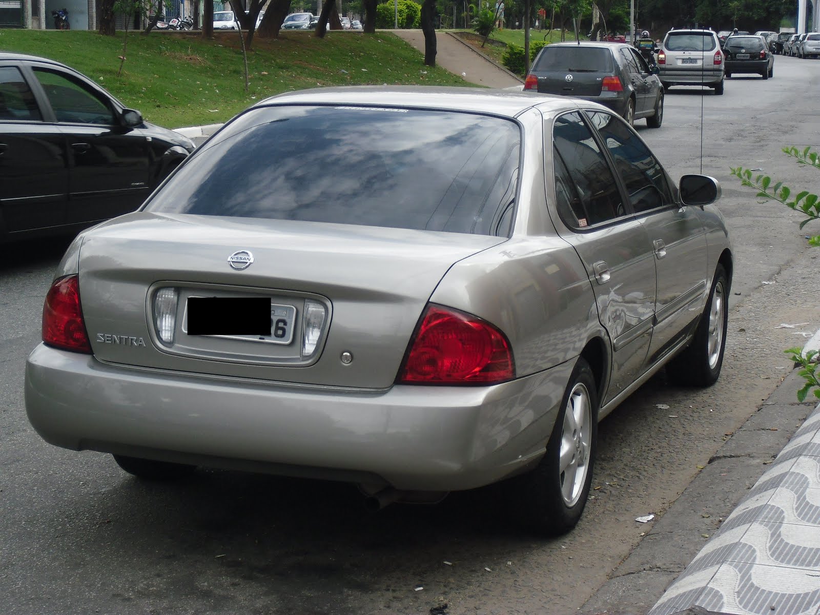 Os melhores carros da web a venda só aqui: Nissan Sentra 2005 Automático