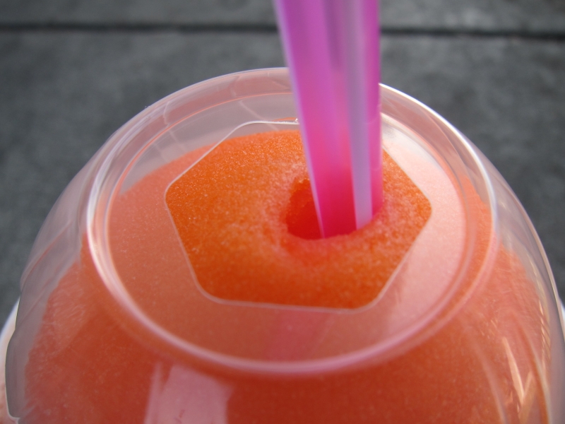Review: 7-Eleven - Oddball Orange Slurpee