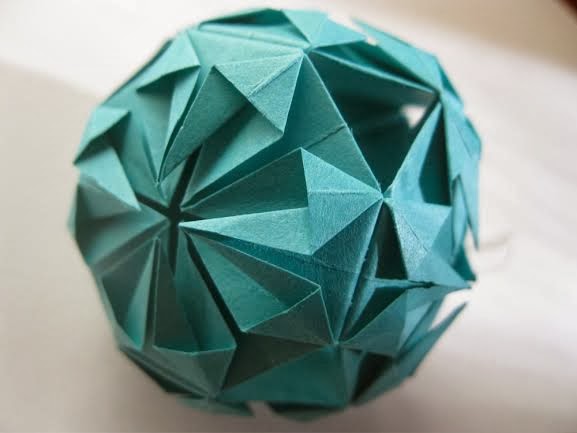 Franklin County Texas Arts Alliance: MAKING ORIGAMI CHRISTMAS ORNAMENTS