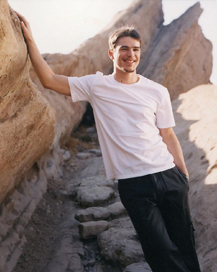 birthdays: Josh Hartnett (color photos)
