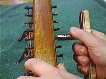 The harp and you! :): Harp for Beginners: how to work the lever harp.