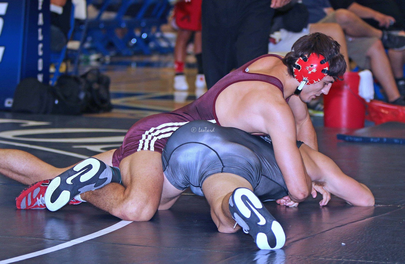 Finished by pin: Wrestling photoset 149