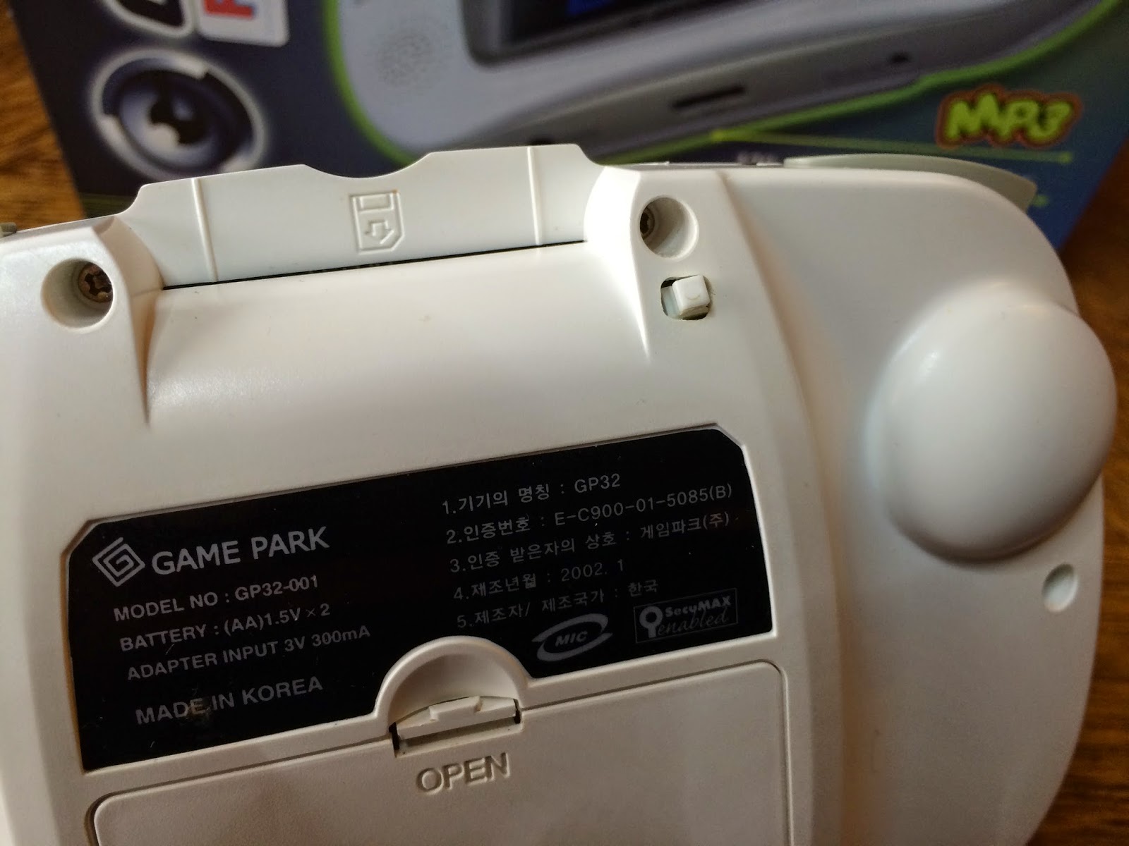 Les Reviews Retrogaming : La GP32 de Game Park. | Open-Consoles