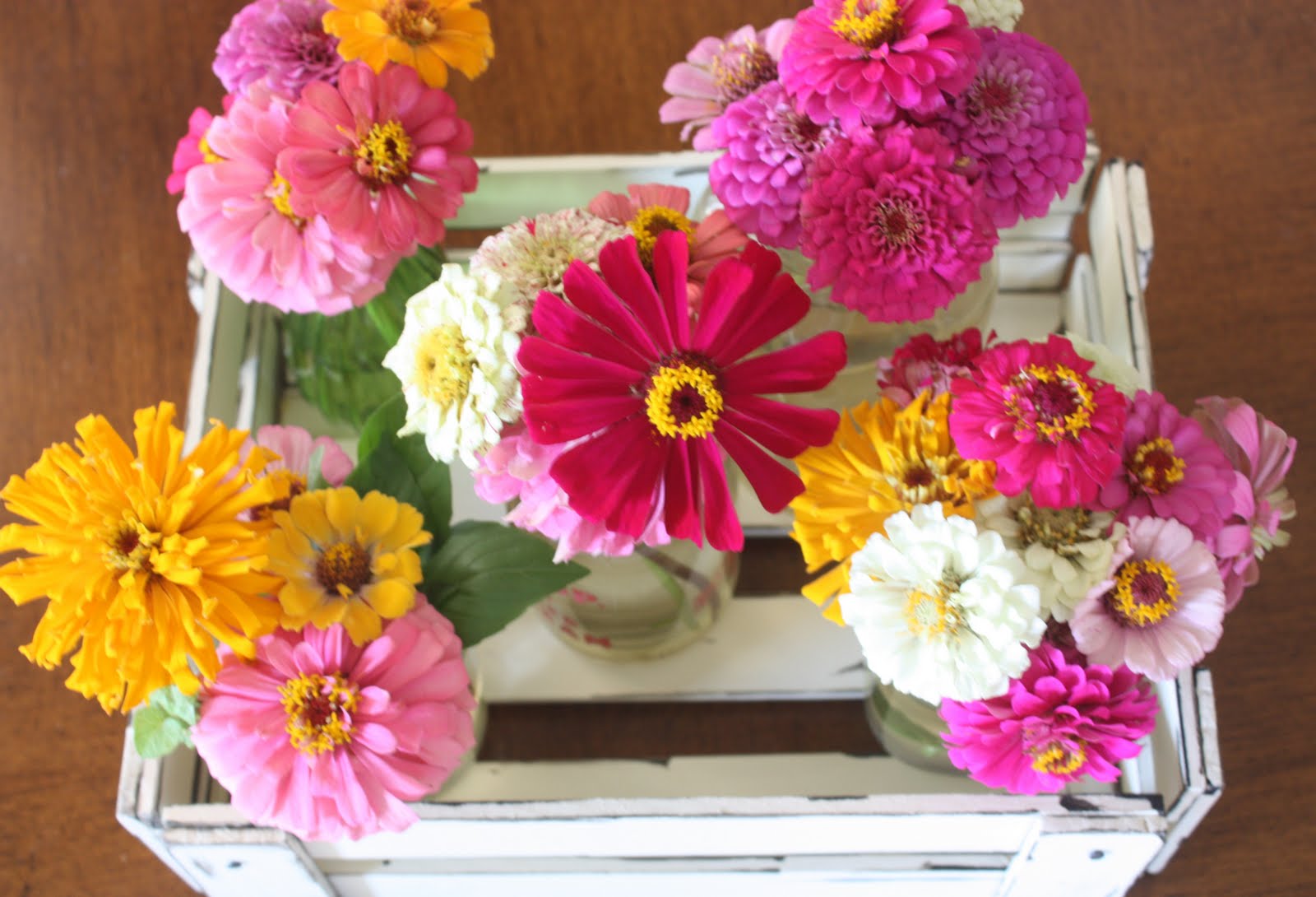 Homestead: DIY Flower Crate