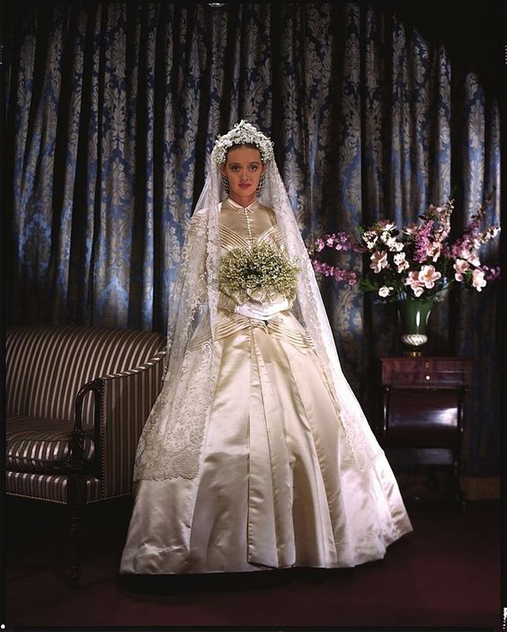Phyllis Loves Classic Movies: Cinema Wedding Gowns: The Old Maid (1939)
