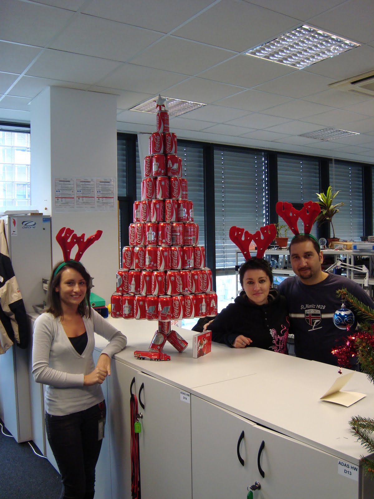 Oh look! A soda can Christmas tree