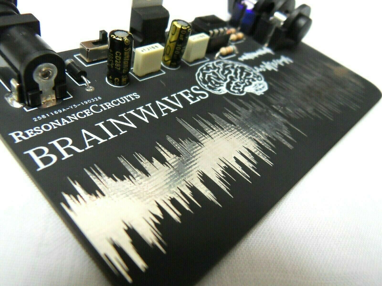 MATRIXSYNTH: RC CIRCUIT BENT 'BRAINWAVES' RANDOM GLITCH SOUND GENERATOR ...