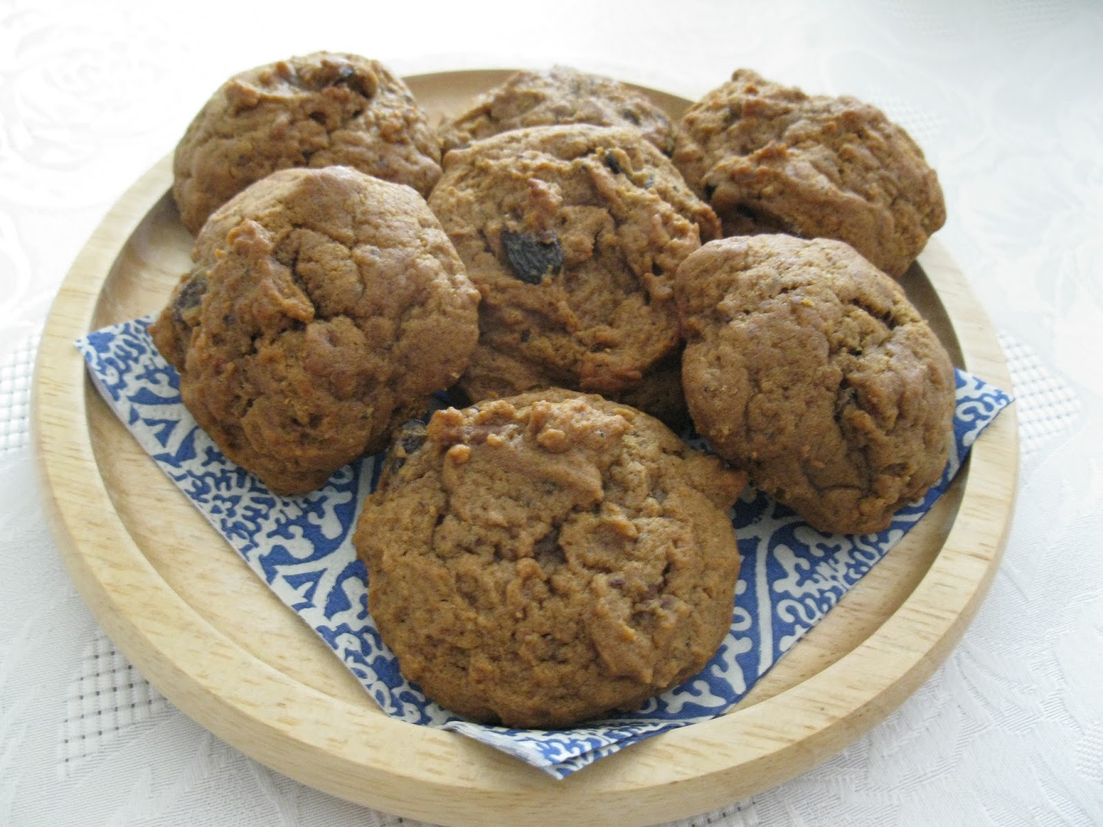 Ma cuisine...sans prétention: Biscuits aux dattes et au gingembre