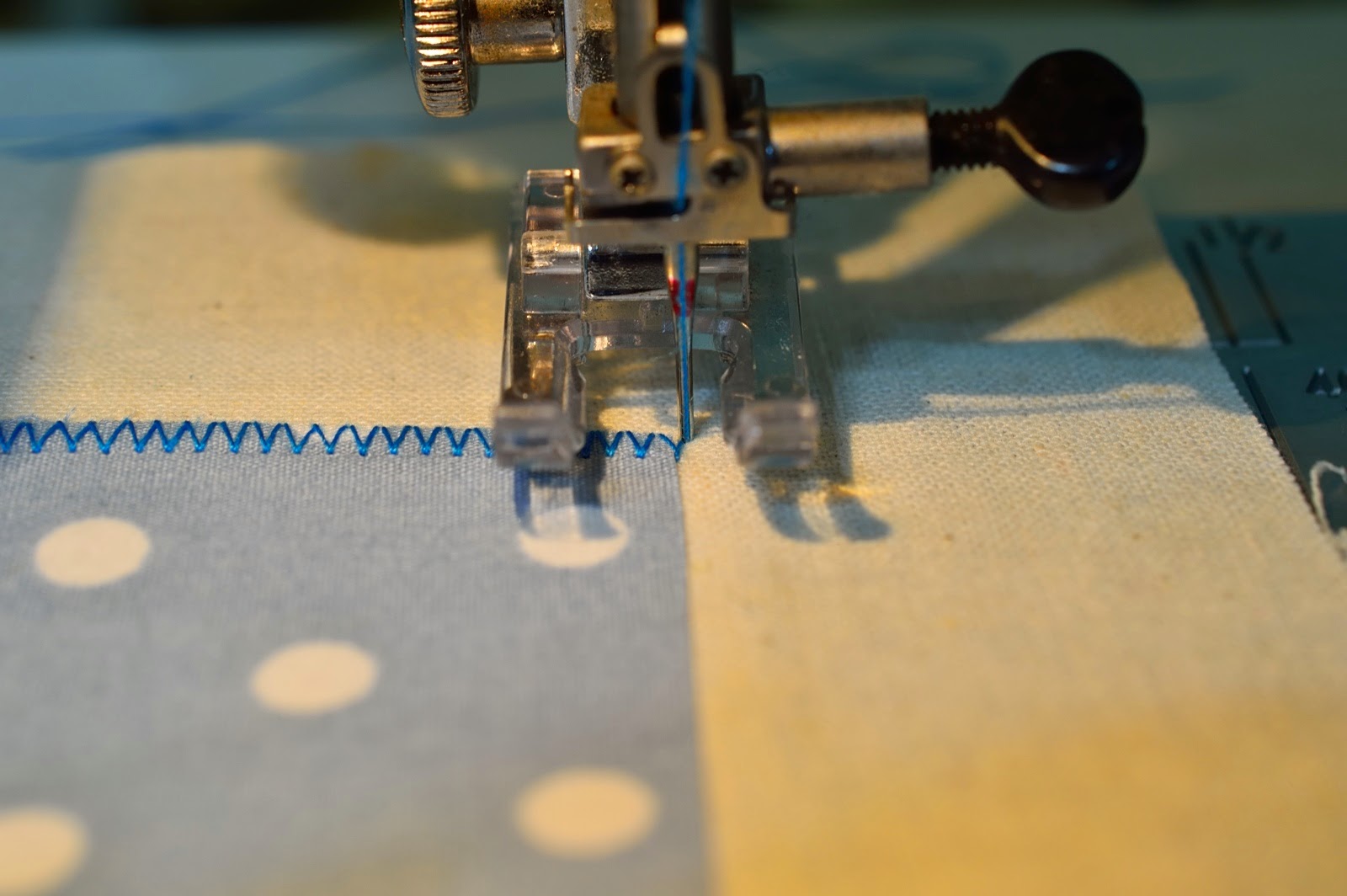 Machine applique using zigzag stitch | Projects by Jane