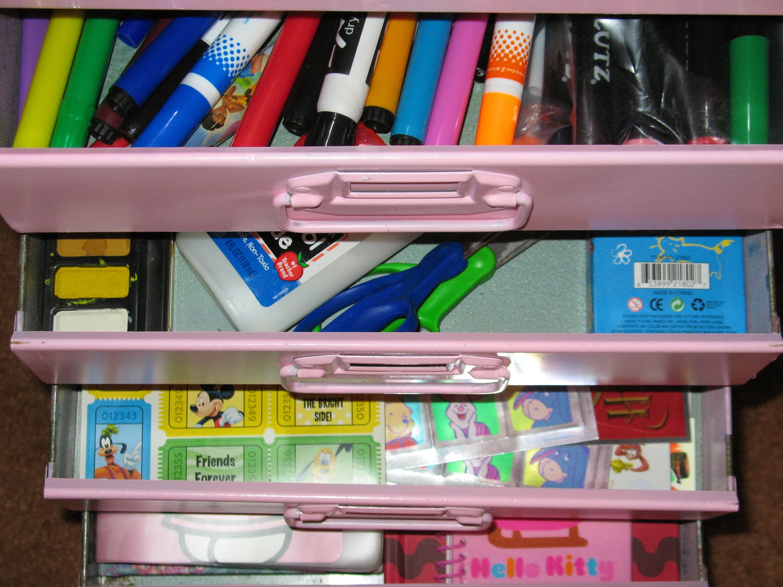 Artsy Fartsy: Pink Cabinet Drawers