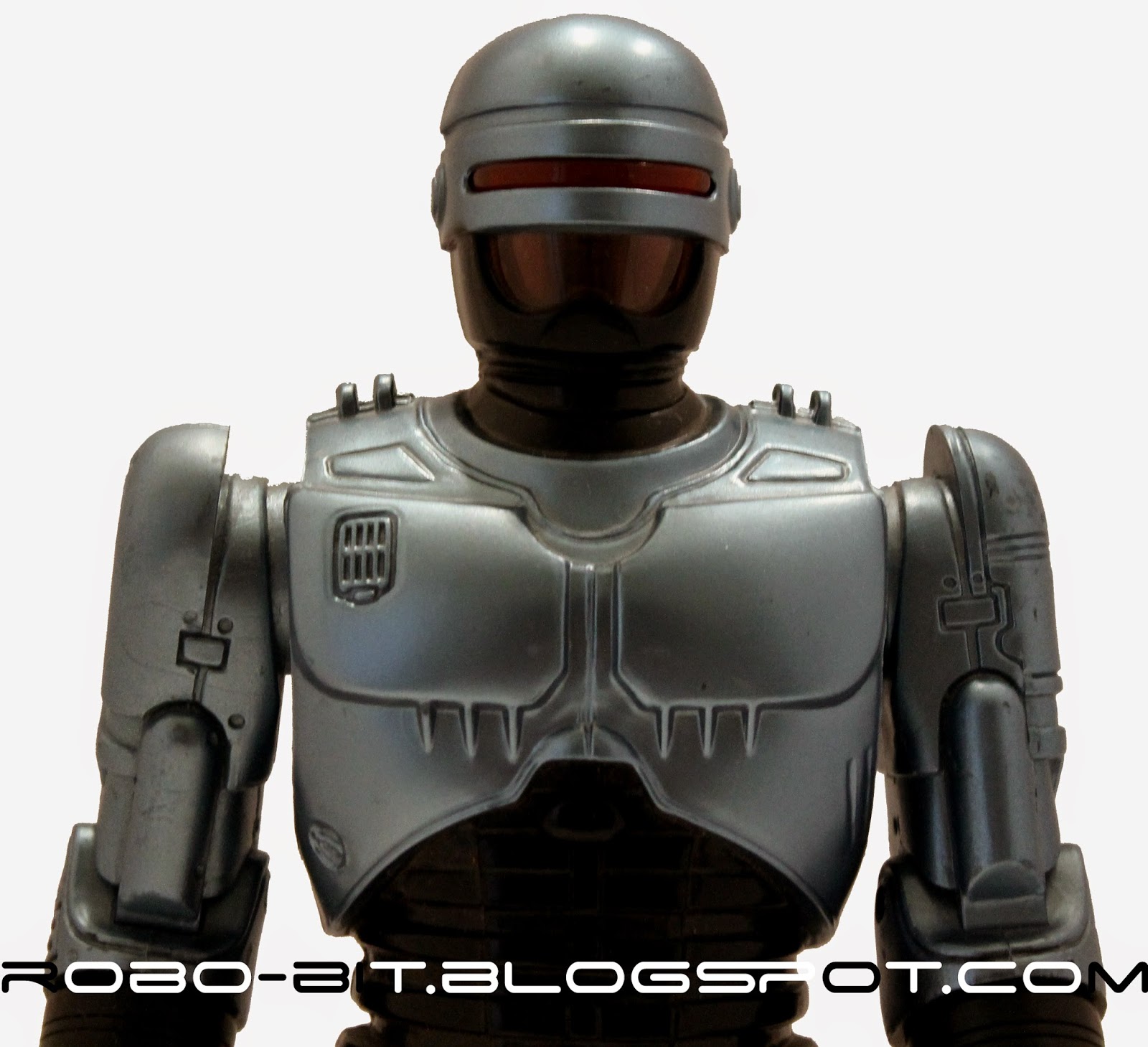 Robo-Bit: Robocop 12 inch Audiotronic Talking Action Figure (1993)