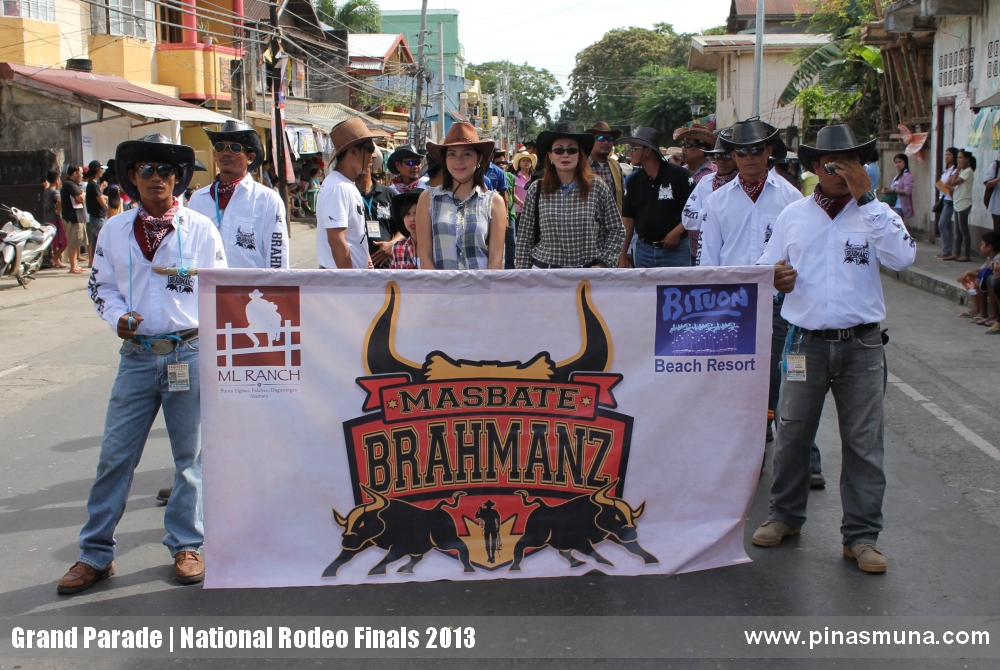 Grand Parade | National Rodeo Finals 2013