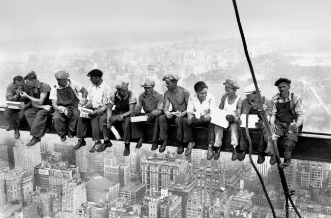 The Iconic Photograph: Lunch Atop A Skyscraper [ Being Ron ]