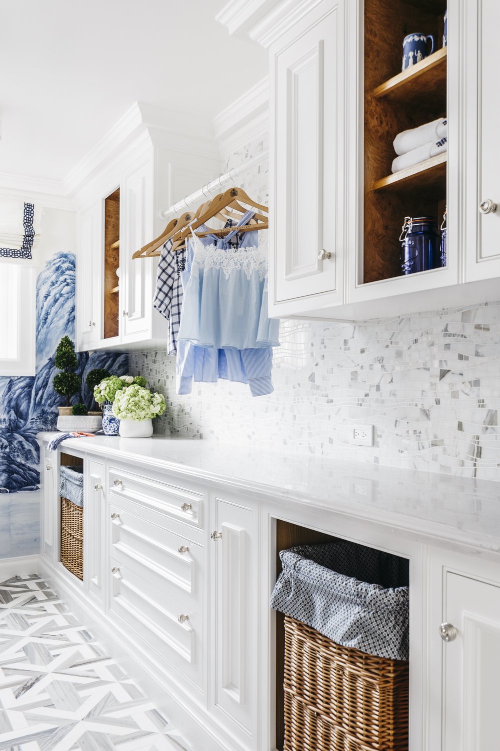Decor Inspiration: The Most Beautiful Laundry Room Ever | Cool Chic ...