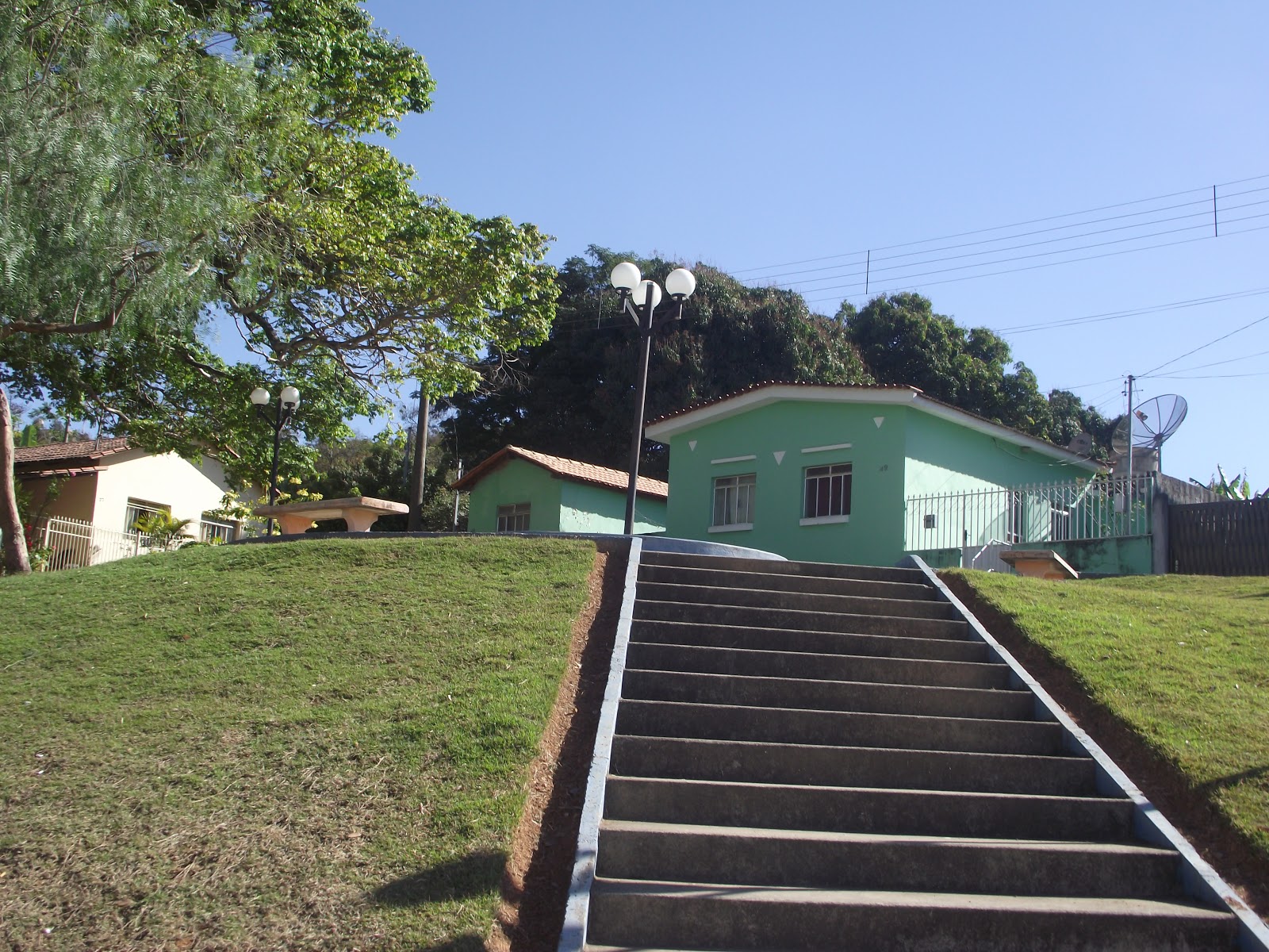 TURISTANDO PELO MUNDO: Igaratinga, Minas Gerais - Cercada pelo mar de ...
