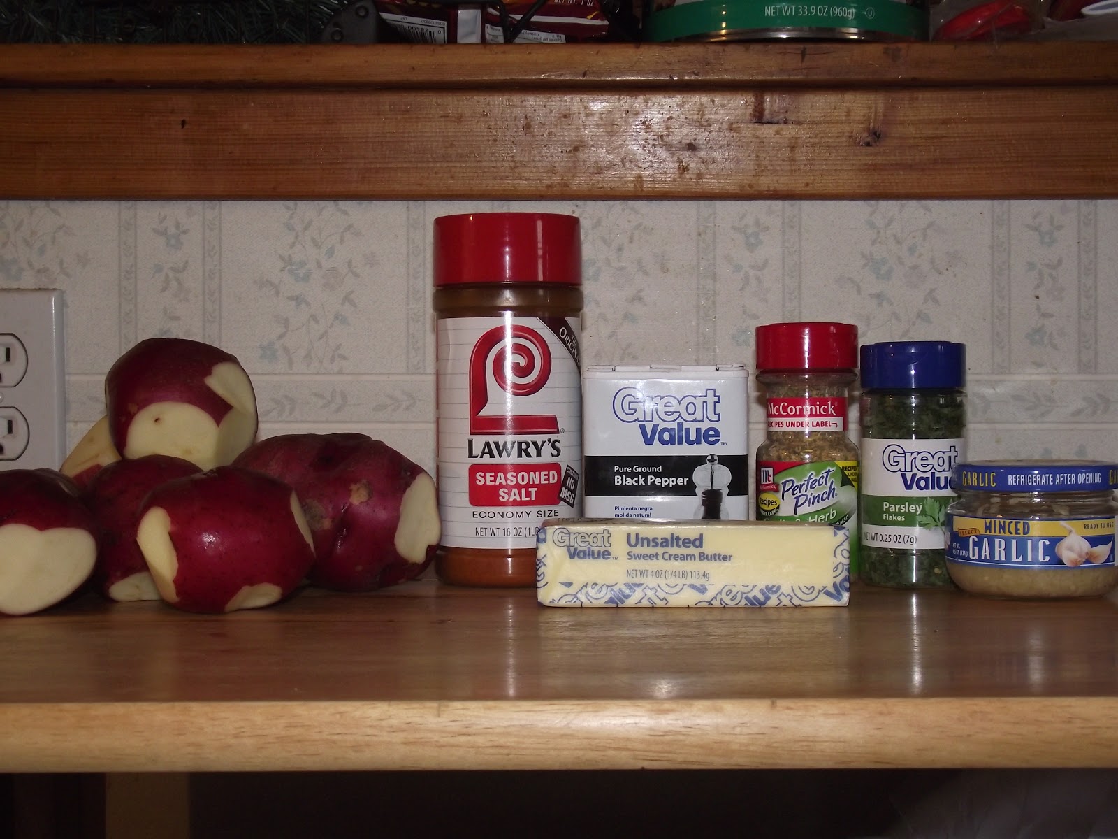 The Unabashed Kitchen Wench: Garlic Parsley Potatoes