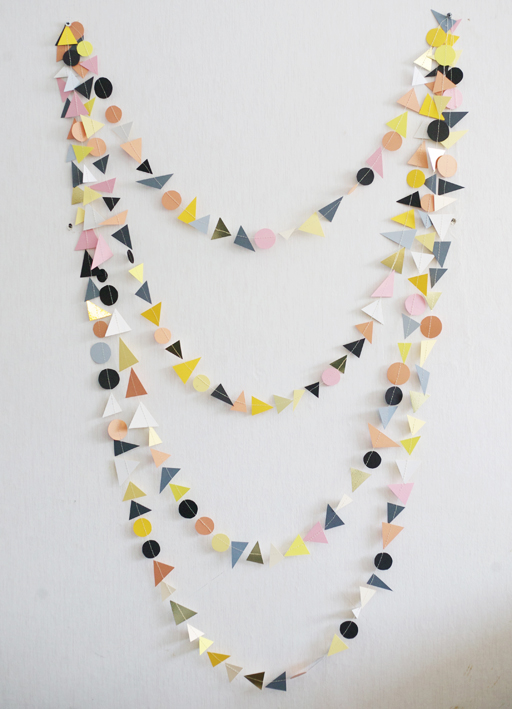 edward and lilly: paper garland love