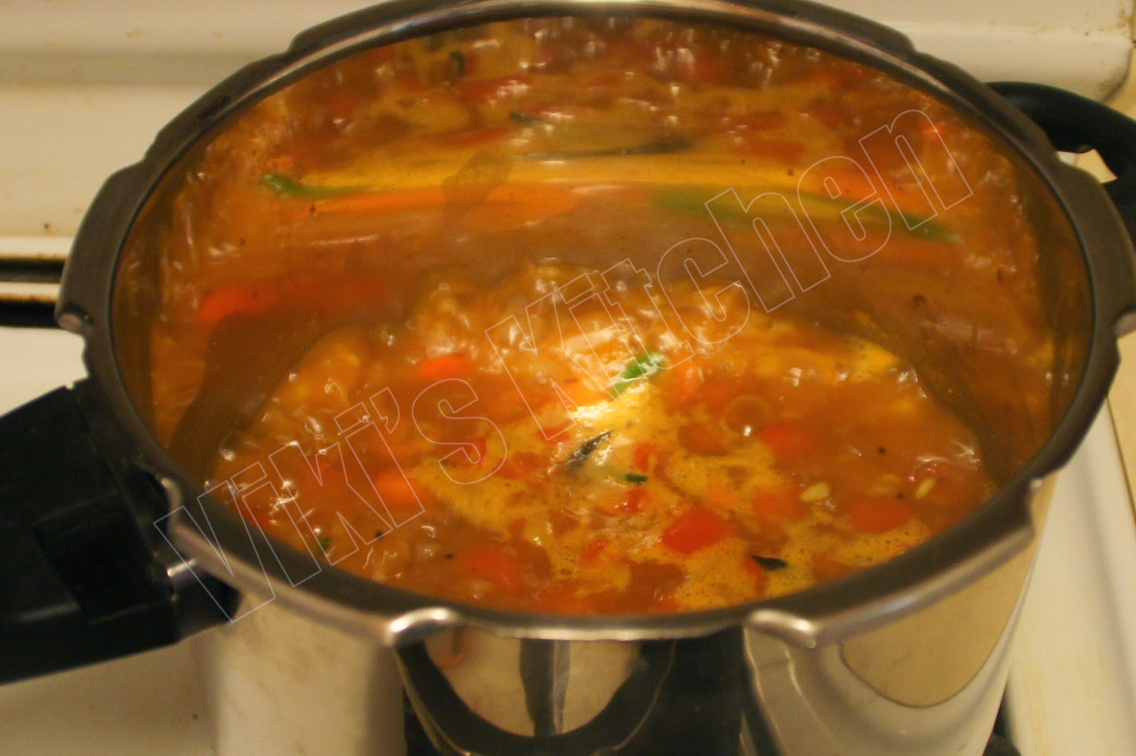 Viki 's Kitchen: Brown rice paruppu saatham