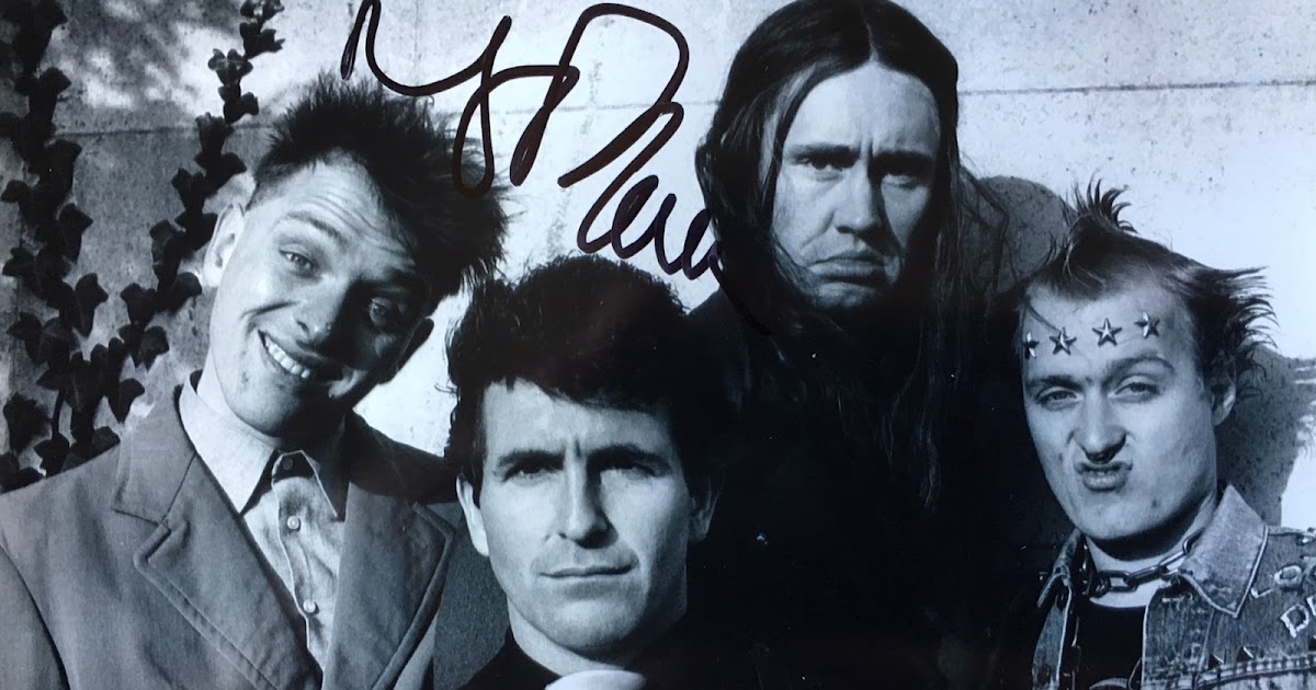 Celebrity Signings: Nigel Planer (The Young Ones, The Comic Strip Presents)