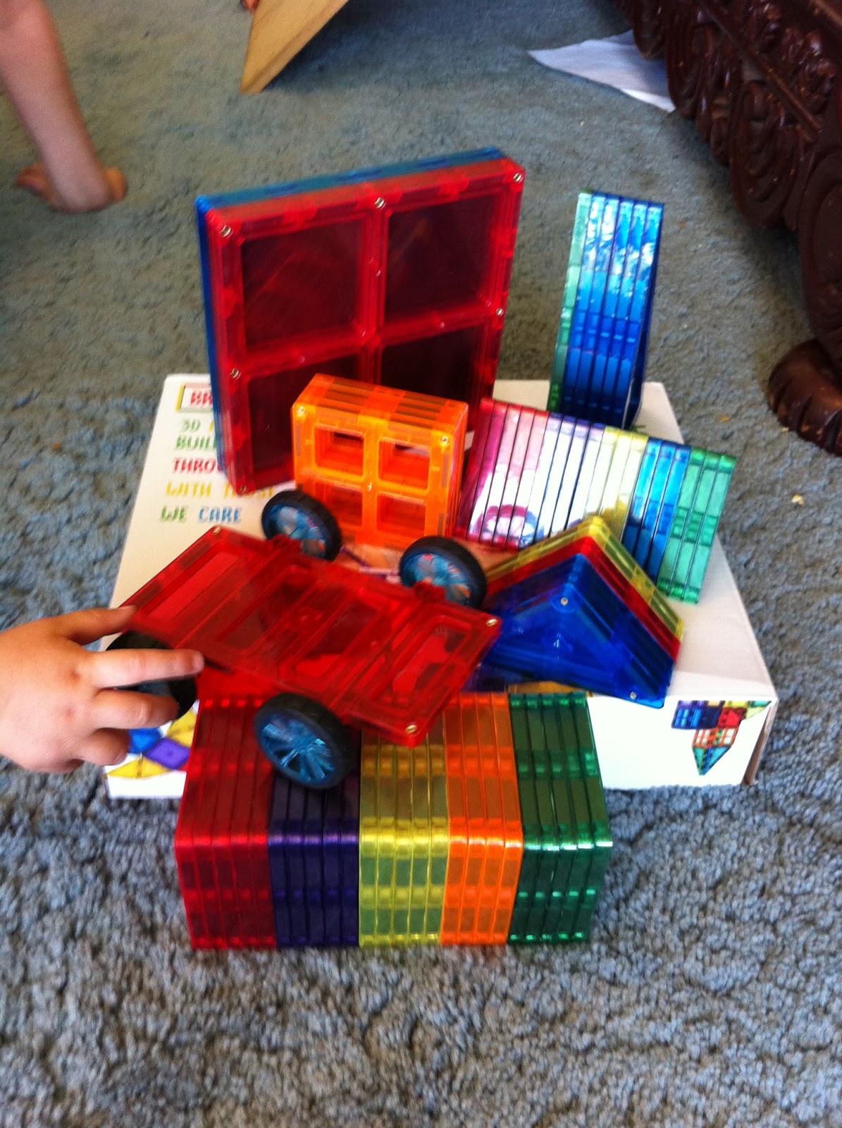 Bluntly Reviewed: Mega Magnetic Tile Review Series: Brain Power MagTiles