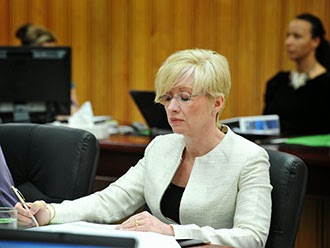 The Magpie's Nest...: David Kippin's take on diplomacy: the wacky ...
