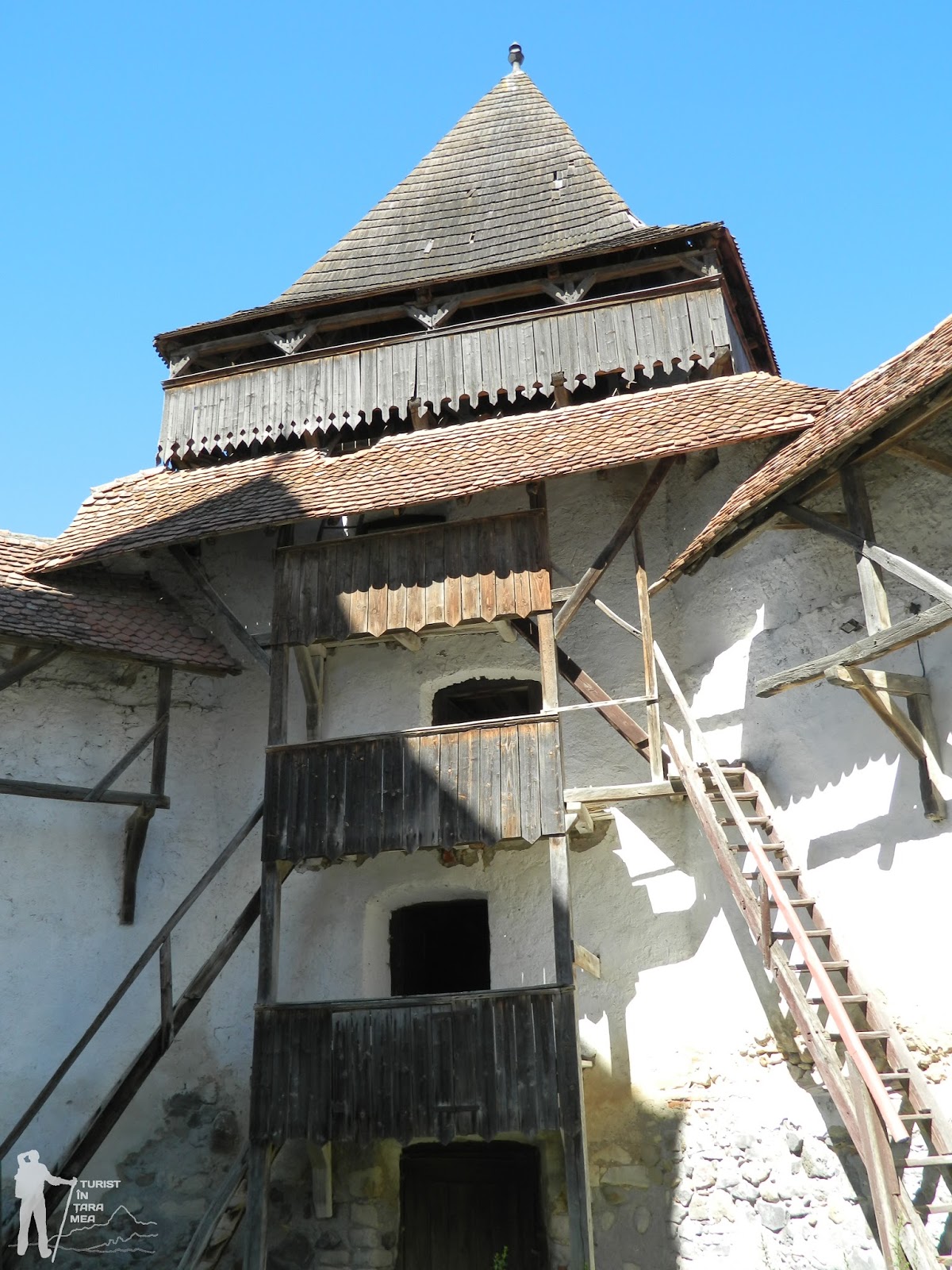 Biserica fortificată Homorod