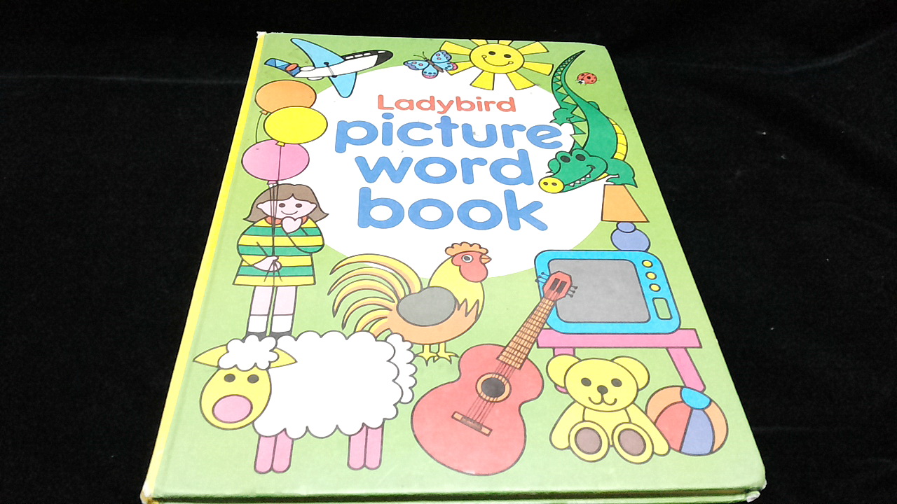 Kid Books Blog: 10.Ladybird Picture Word Book