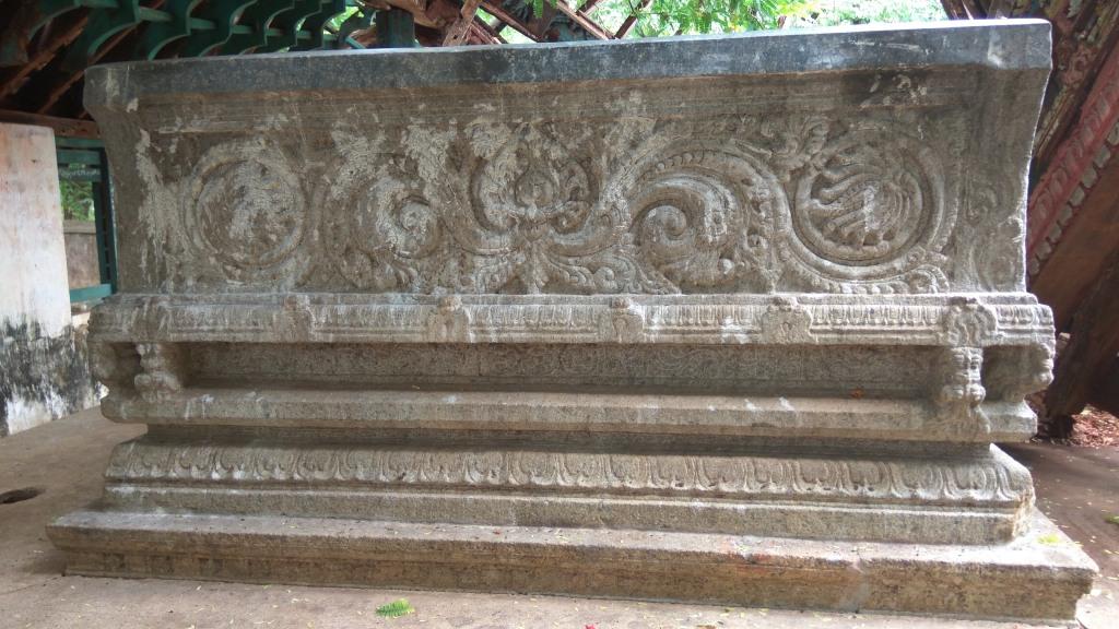 Tamilnadu Tourism: Eraniel Palace Ruins, Eraniel, Kanyakumari