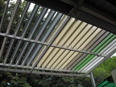 Jual Atap Buka Tutup, Sun Louvre, Atap Aluminium, Atap Lovera