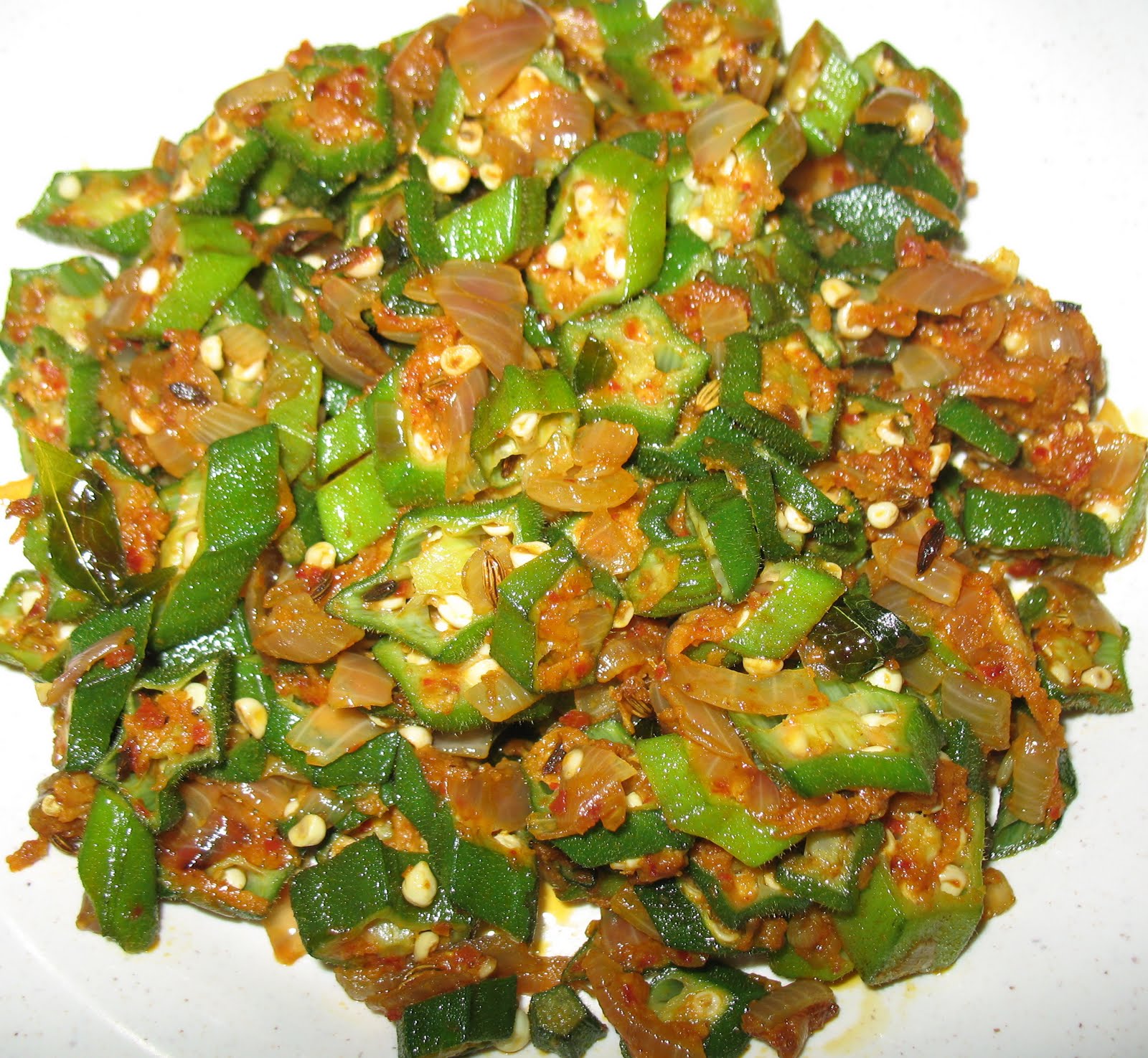 Kugan's Kitchen: SPICY VENDI MASALA (kugan )