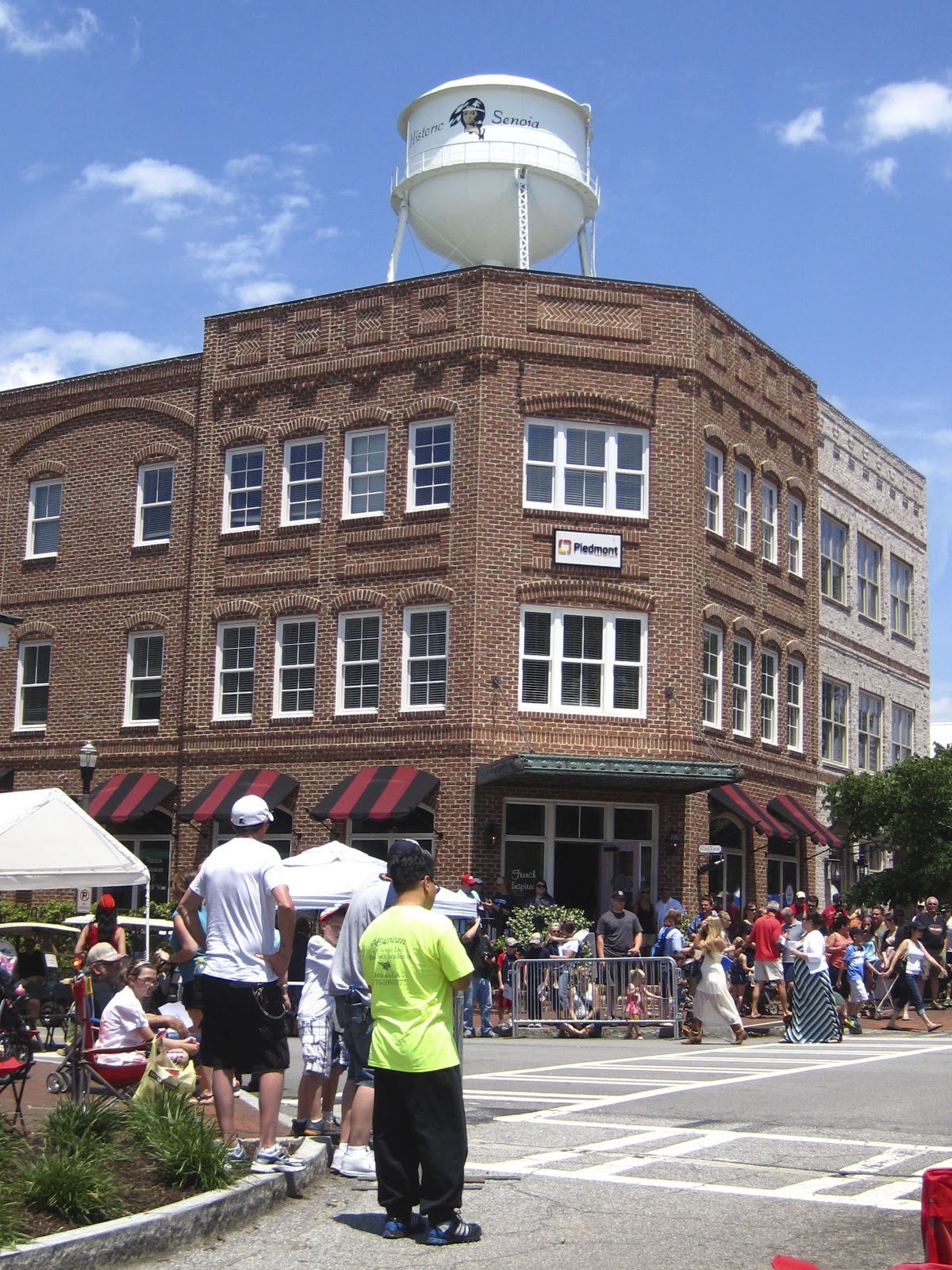 Tea With Friends: 2013 Memorial Day in Senoia