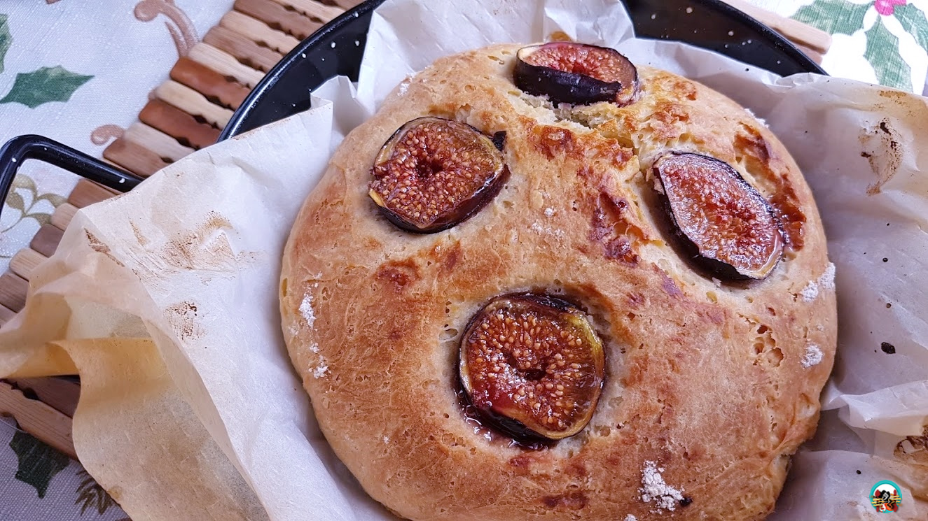 Pan con higos y salvia - ¡Huele Bien!