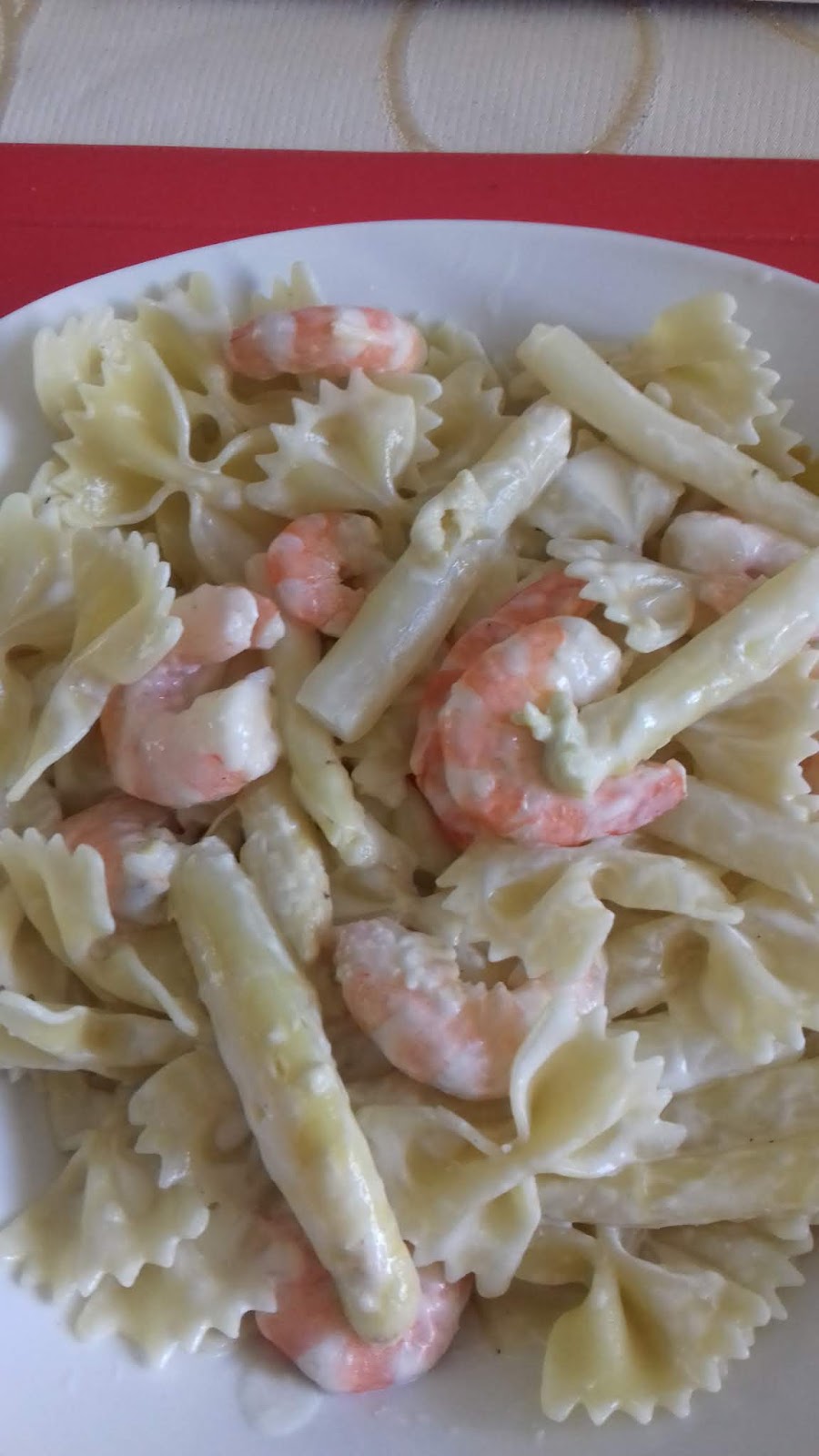 les petits plats de mamie Lilly: Pâtes aux crevettes et asperges
