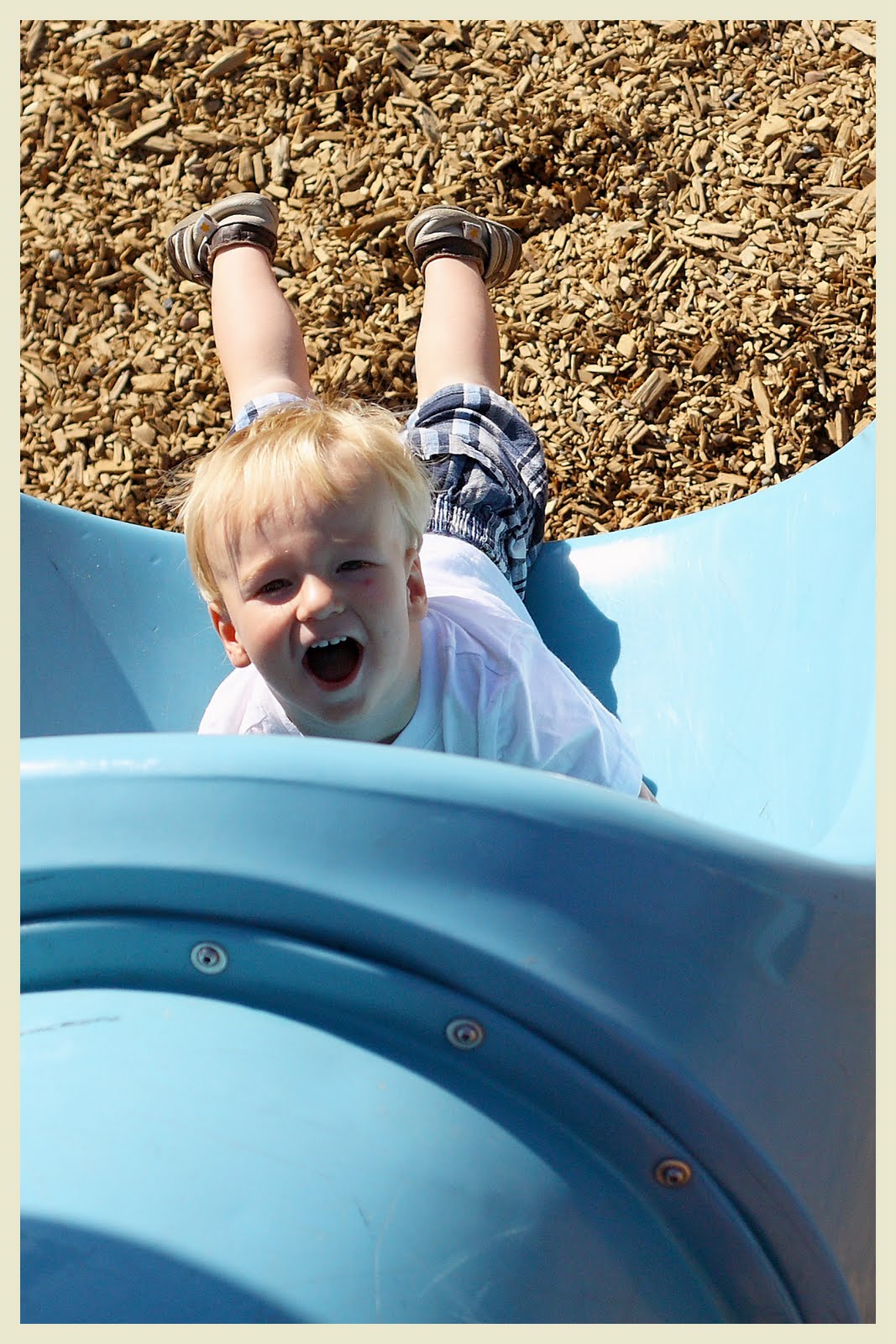 How to Ride the Tube Slide / Nelson Notes