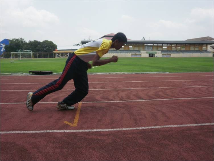PENDIDIKAN JASMANI UNTUK TINGKAT SEKOLAH DASAR: TAHAP GERAK DASAR LARI ...