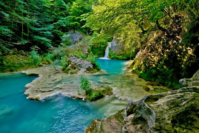 Los Lugares Más Increibles del Mundo*-._: 23 - Urederra, un río Turquesa.