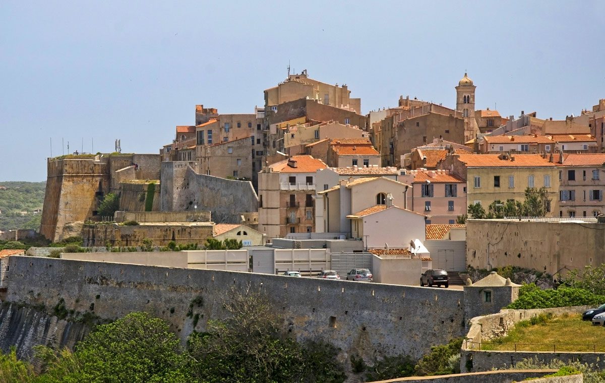 O zi la Bonifacio (II): orașul care face echilibristică - Blogul Larisei