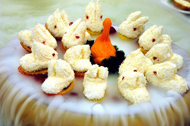 DUDE FOR FOOD: Amazed at Gloria Maris Shark's Fin Restaurant