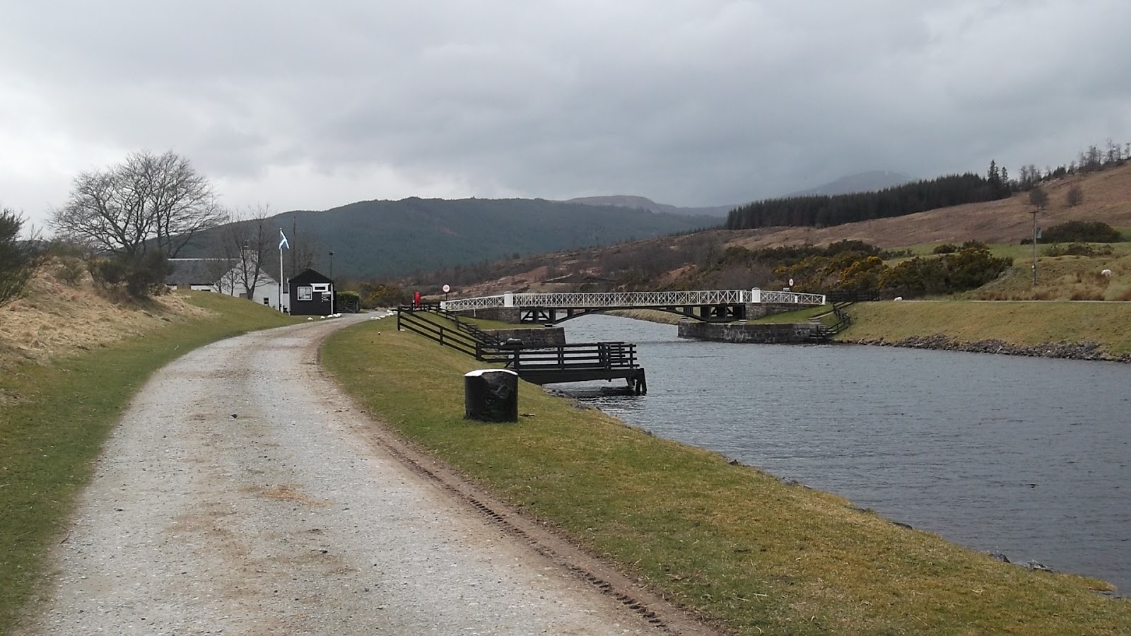 Walk Cycle Caledonian Canal