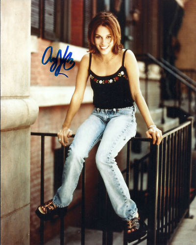 The Temple Of Amy Jo Johnson: Amy Jo Johnson Autographs