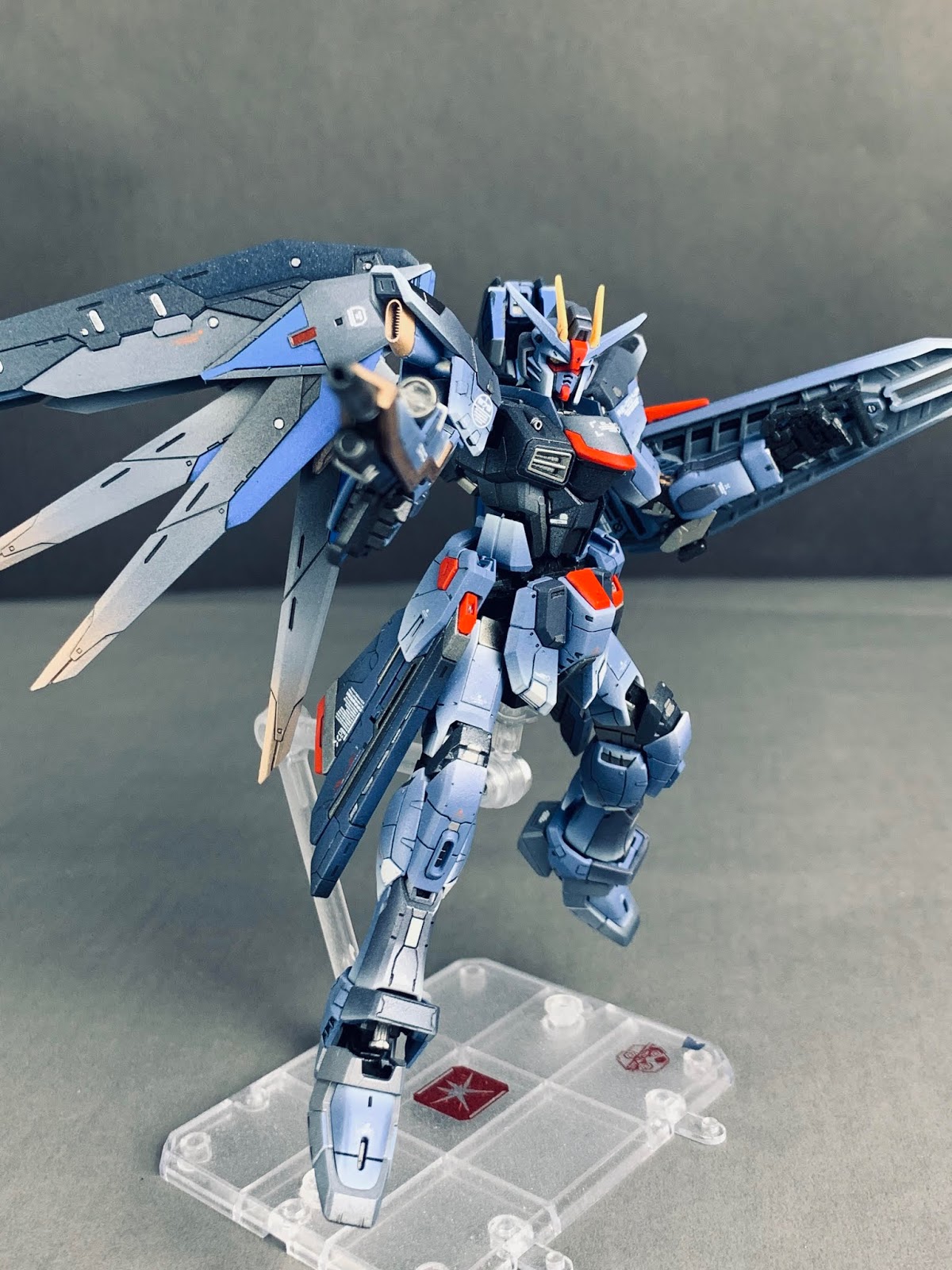 Painted Build: RG 1/144 Freedom Gundam