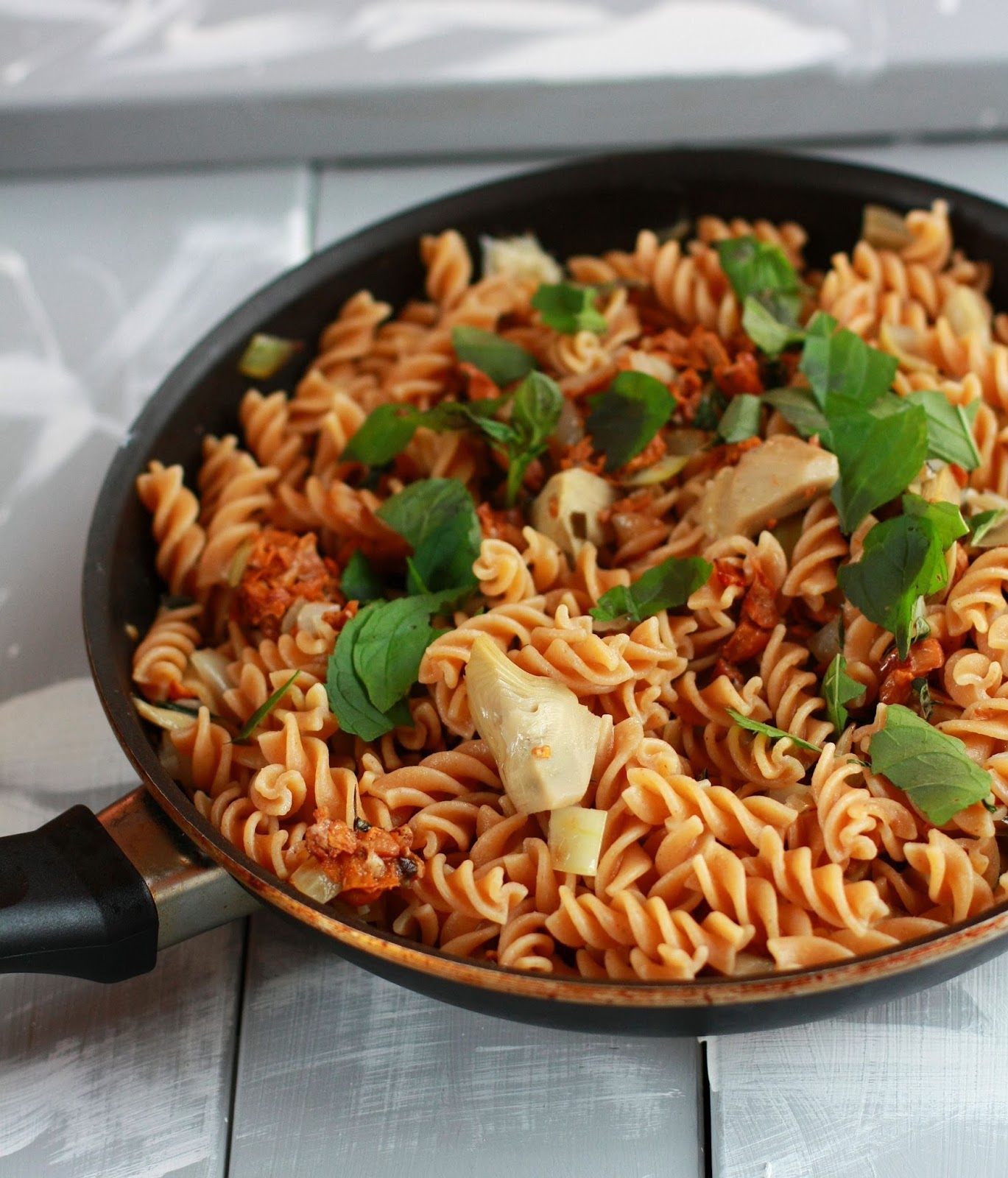 MALLASPULLA: Kantarelli-artisokkapasta