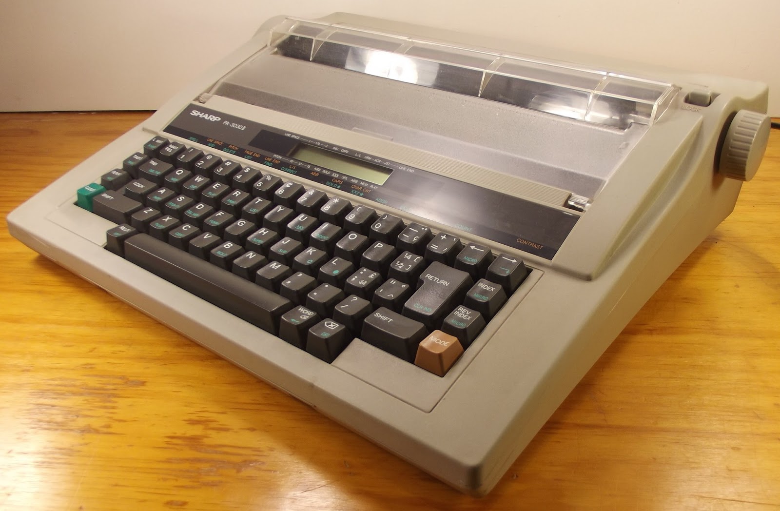 oz.Typewriter: Flight of Wedges (Electronic Typewriters)