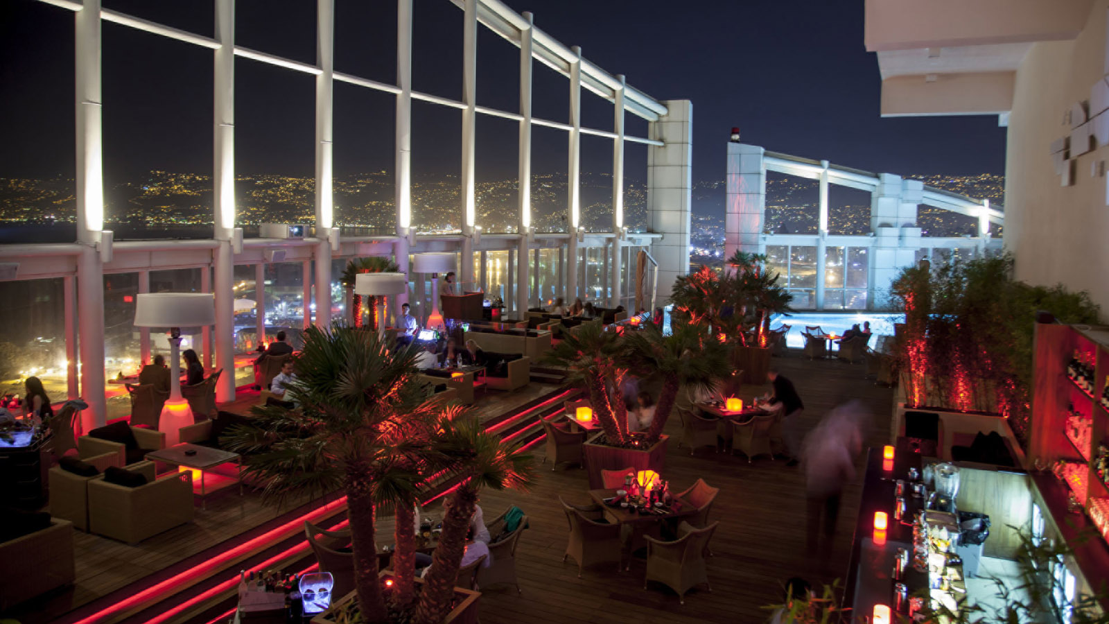The Peak of Luxurious Rooftop Lounging in Beirut